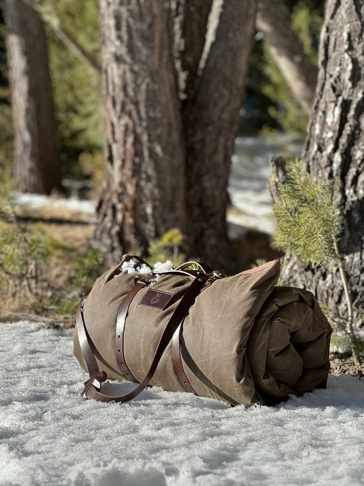 Oilskin Cowboy Bedroll with Leather Bedroll Carrier – Self Reliance ...