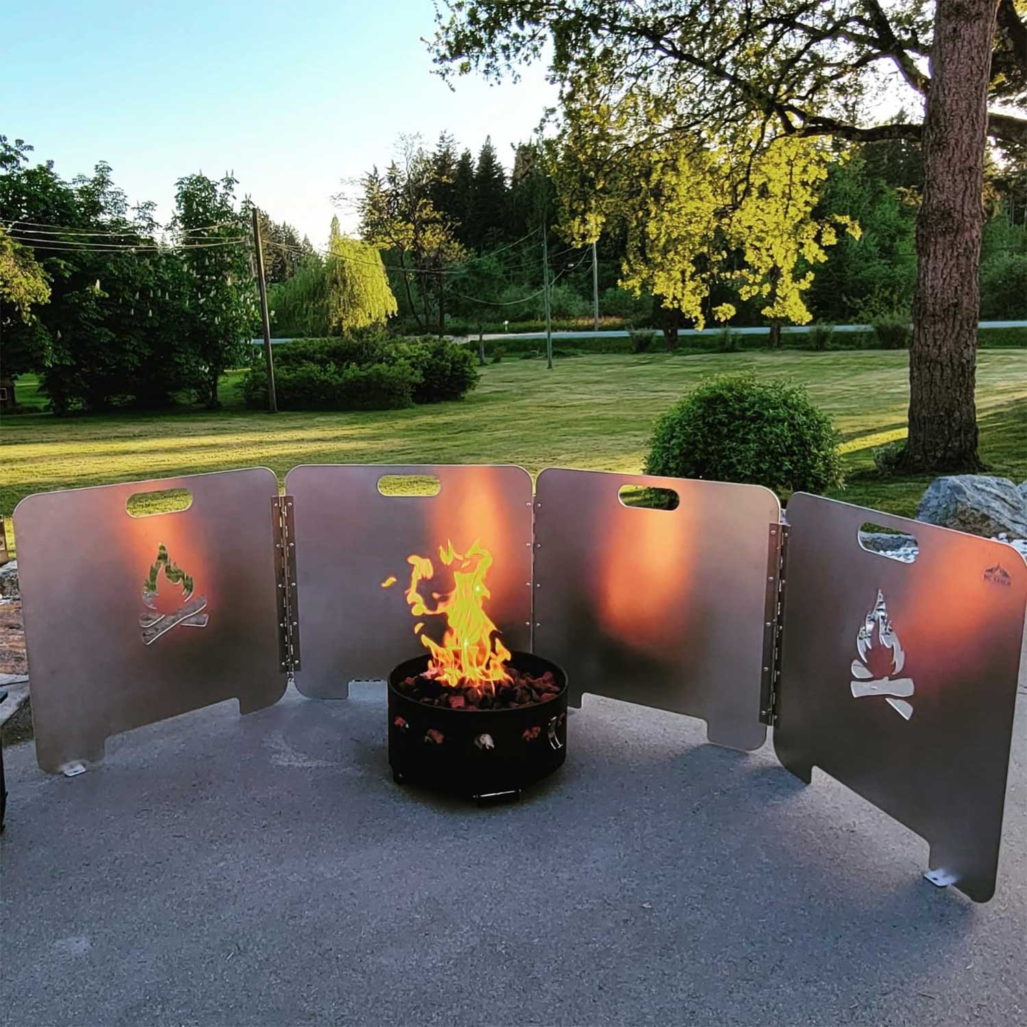 The Original Fire Reflector – Self Reliance Outfitters